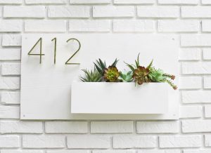 10 Standout House Number Display Ideas - RooHome